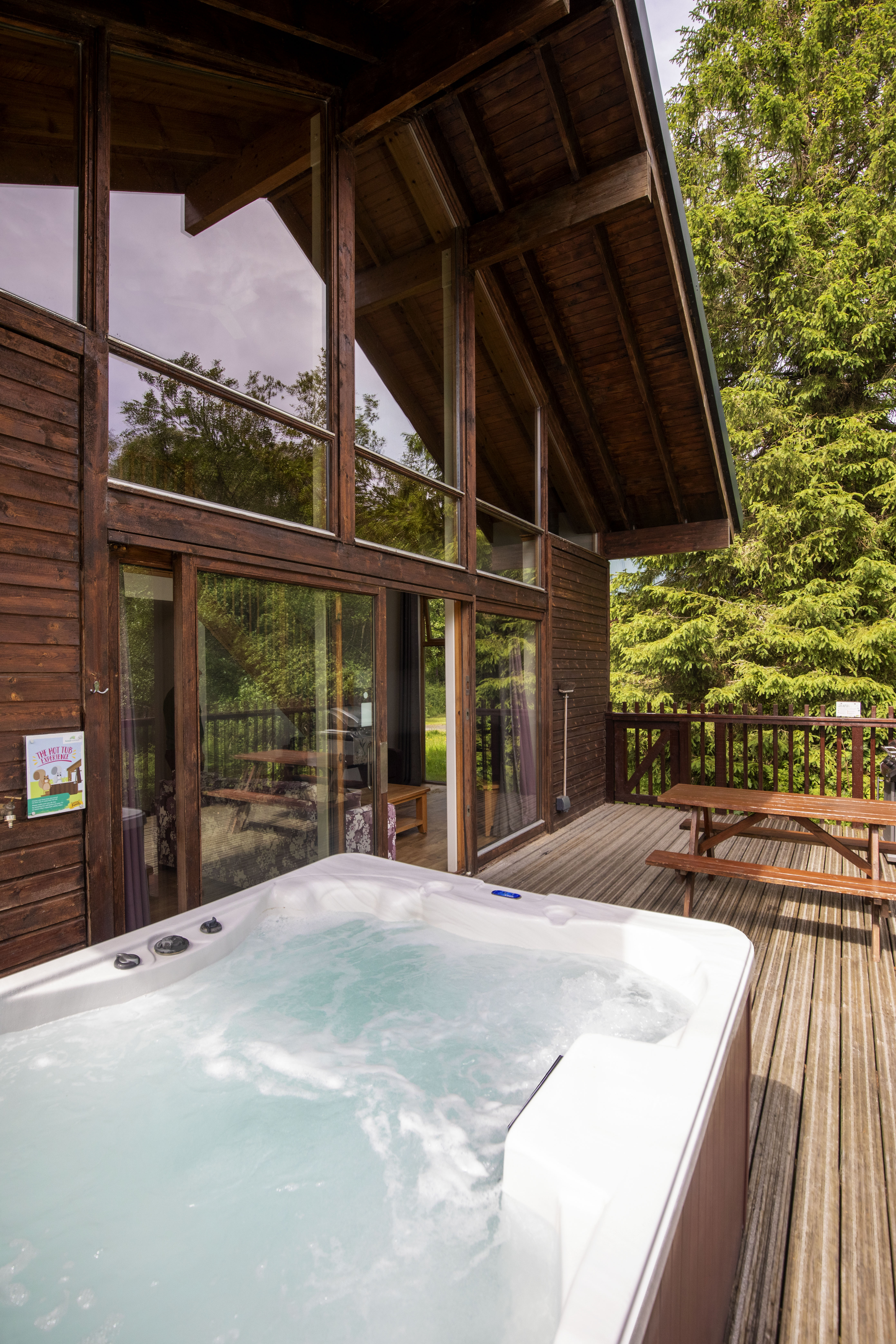 Log Cabin with Hot Tub | UK Holidays and Breaks
