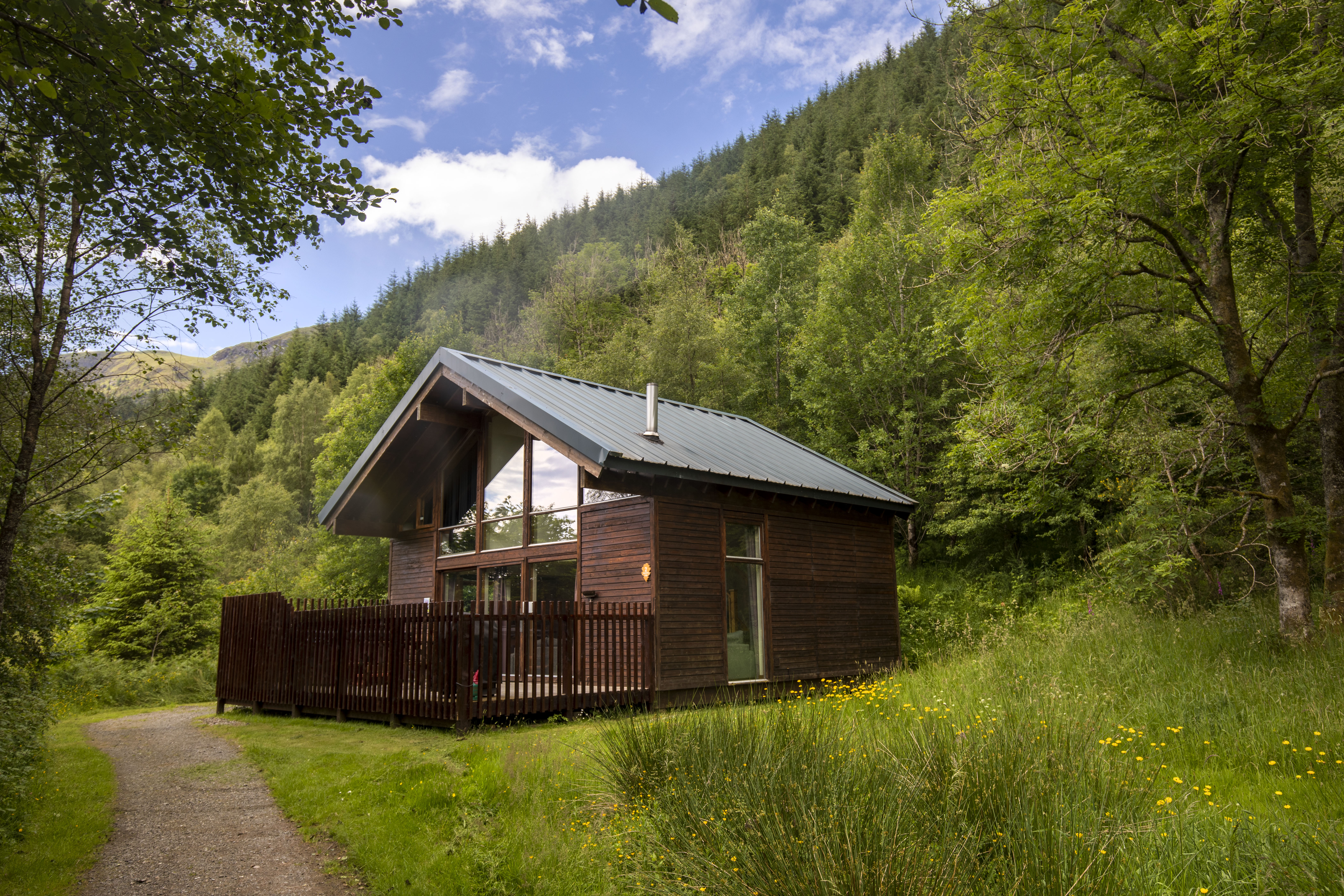 Log Cabin with Hot Tub | UK Holidays and Breaks