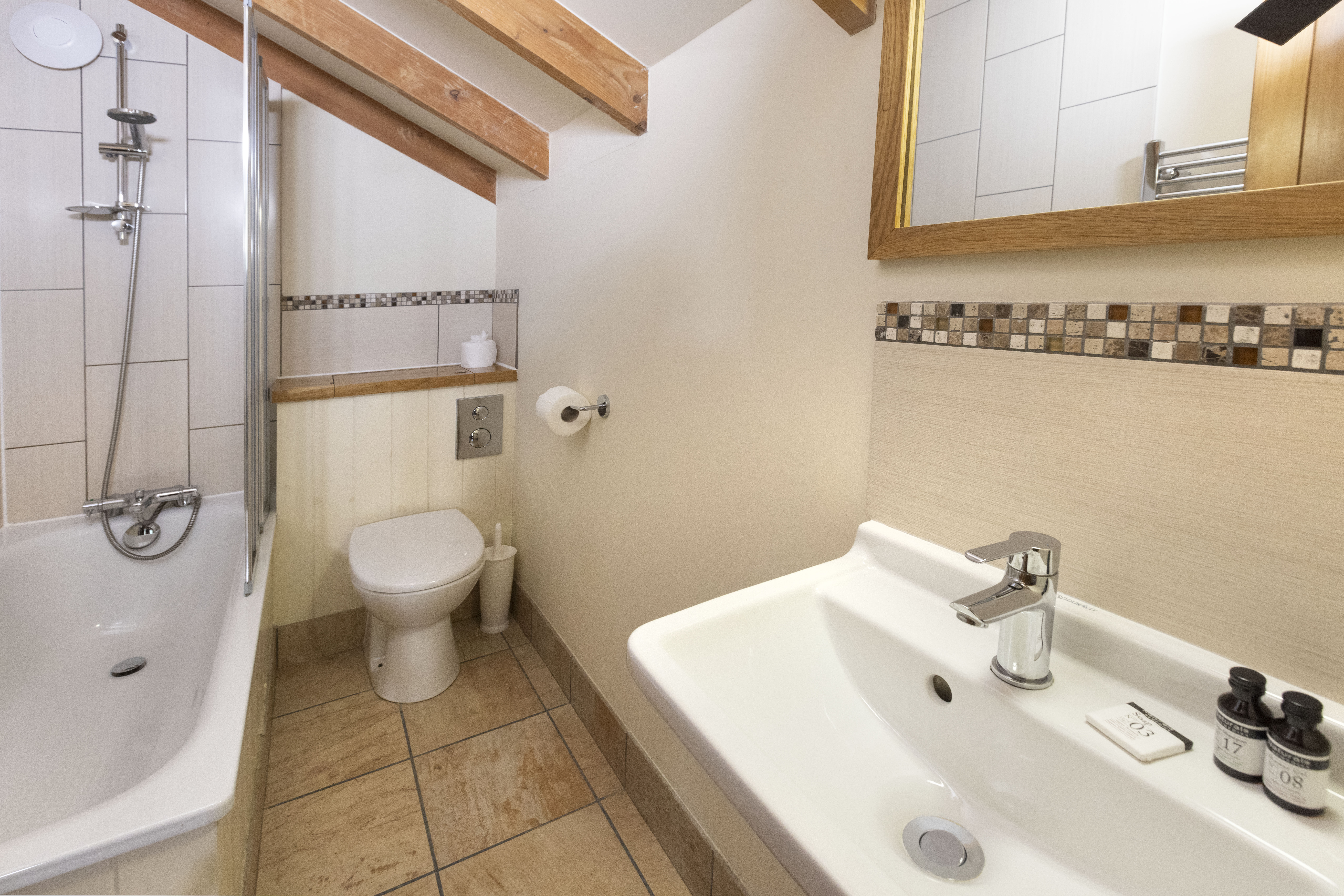 Log Cabin with Hot Tub | UK Holidays and Breaks