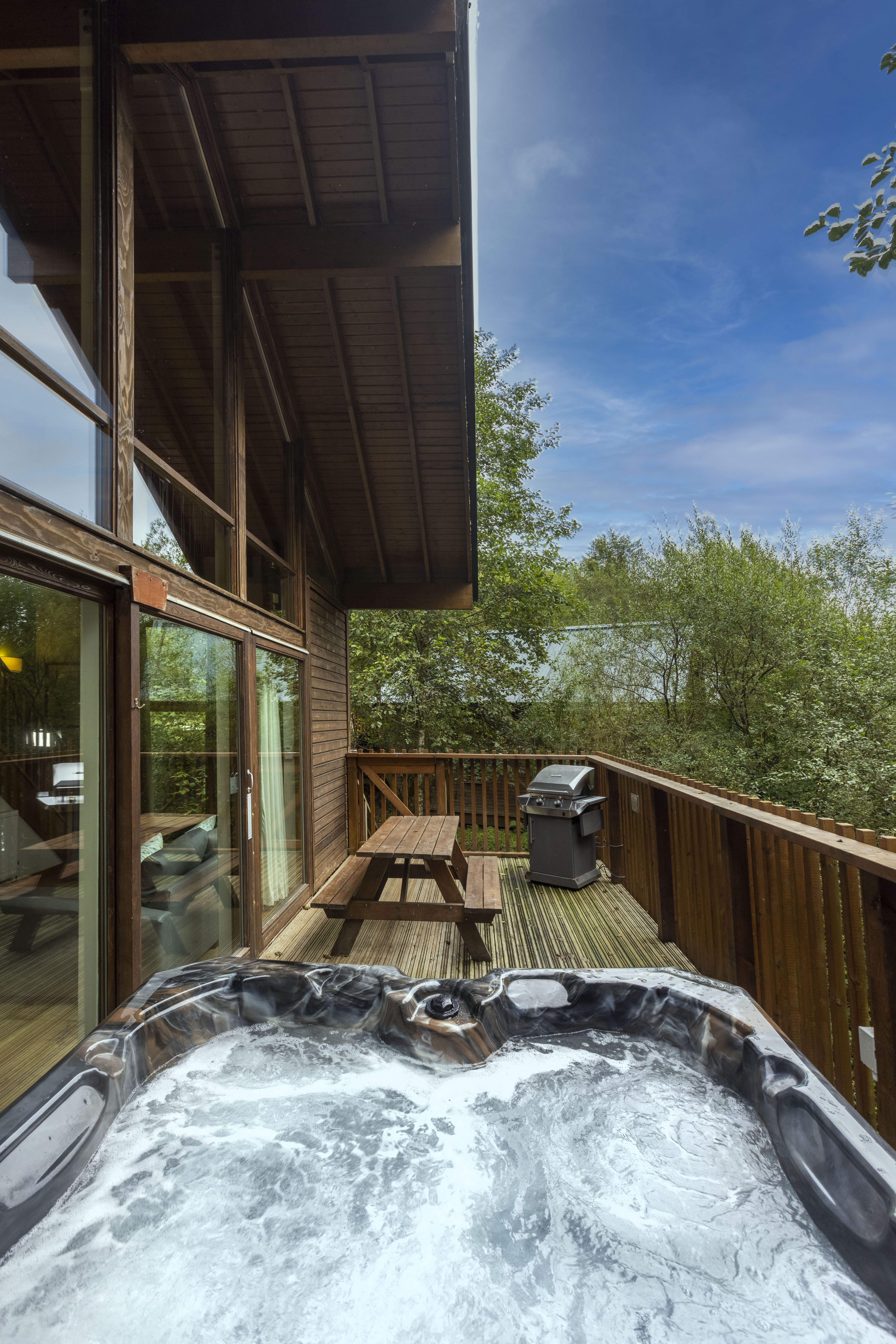 Log Cabin with Hot Tub | UK Holidays and Breaks