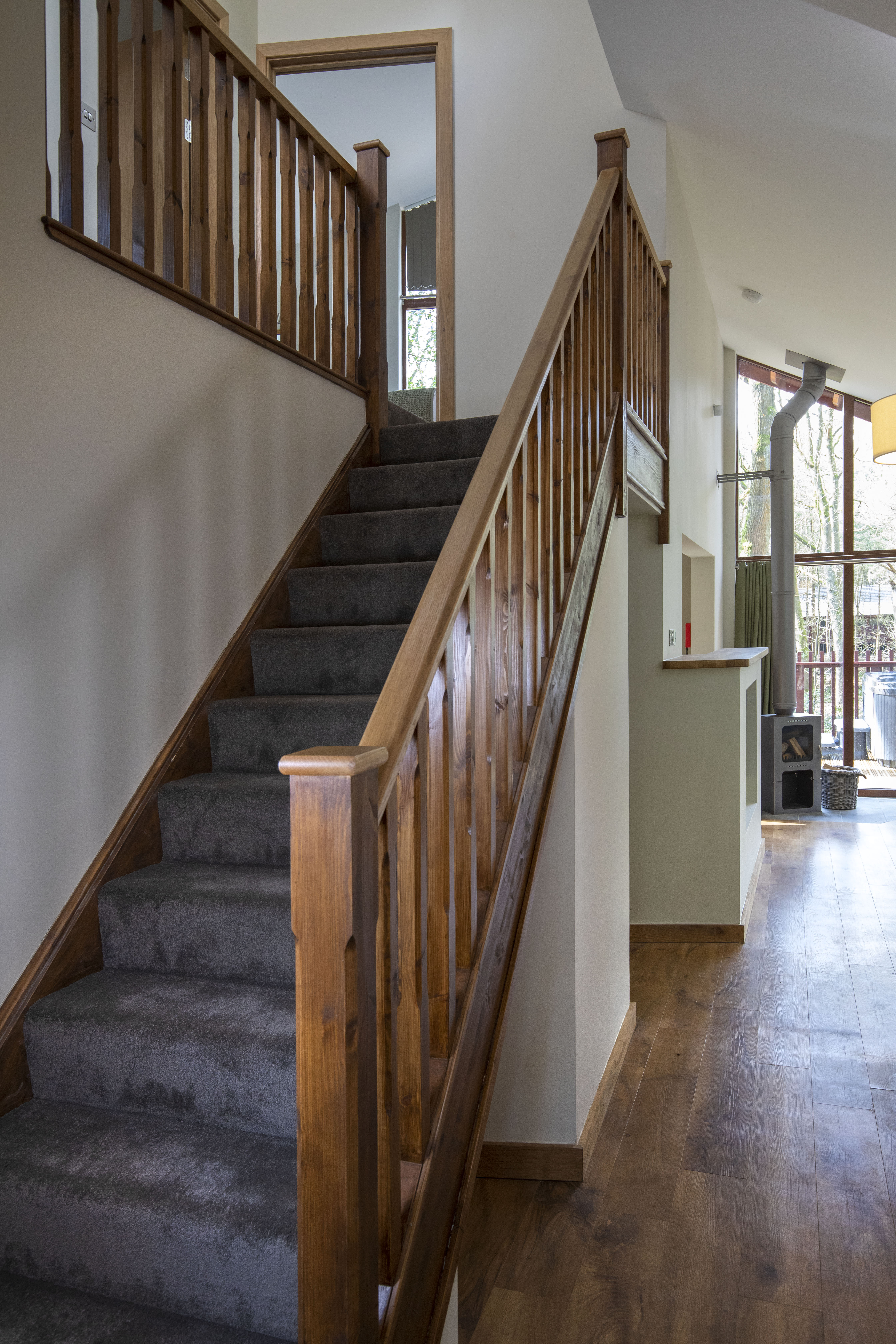 Golden Oak Treehouse